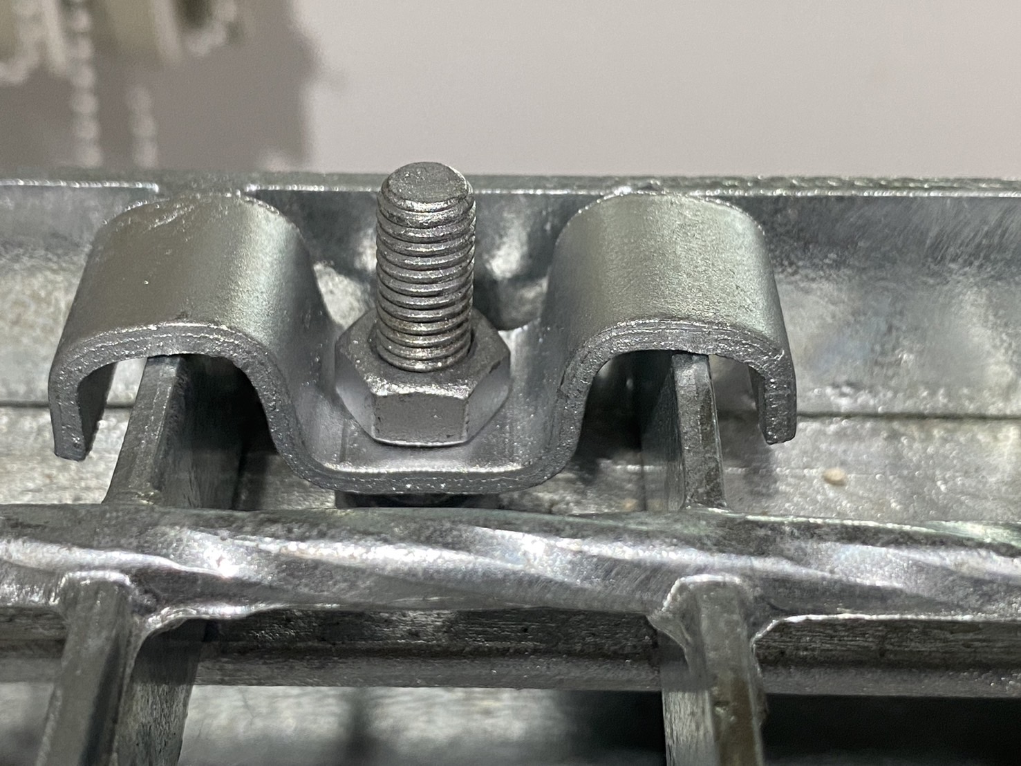 Fastener - SIAM STEEL GRATINGS CO., LTD.